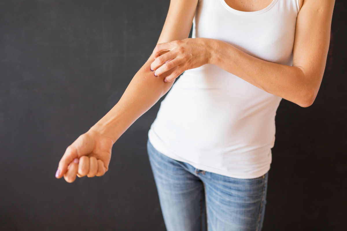 Atopijski dermatitis vs. druge kožne bolesti: Kako ih razlikovati?